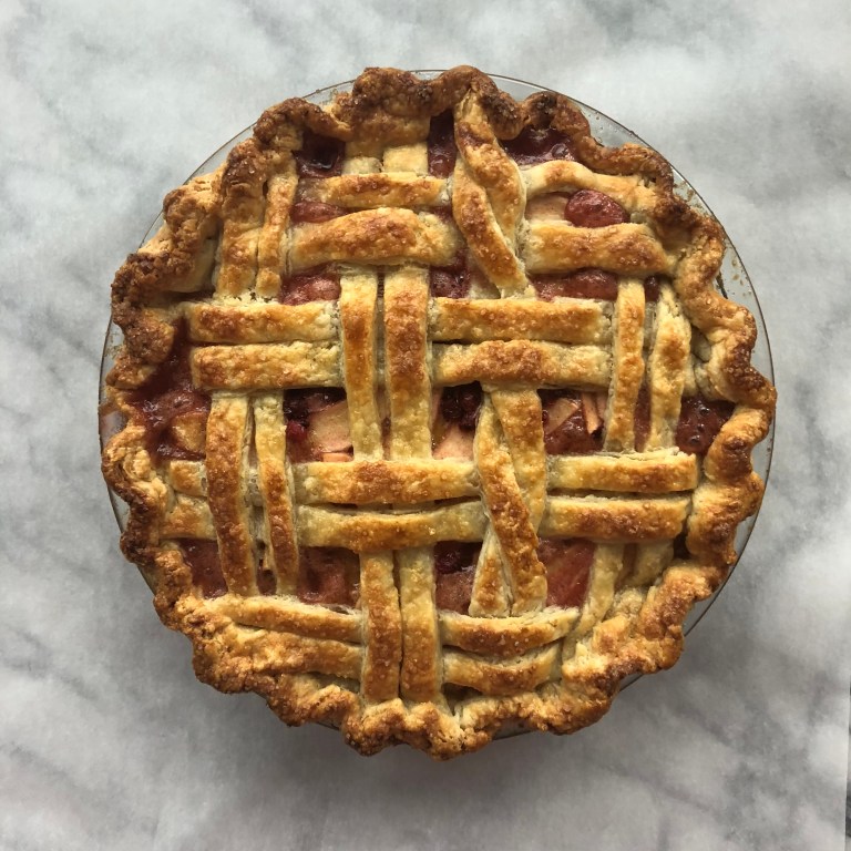 Red Currant Apple Pie – Pie Girl Bakes